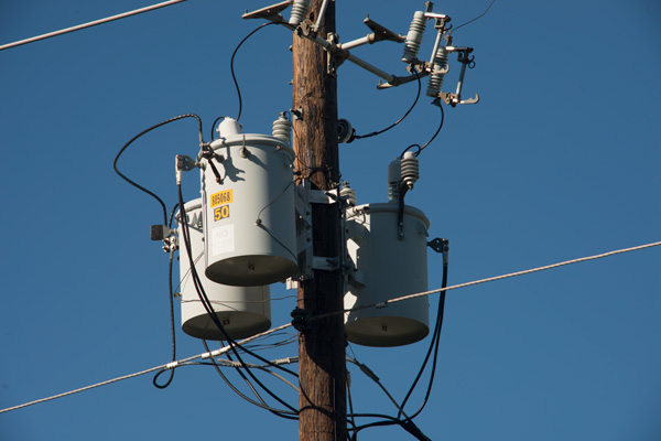 Nikon Zoom-NIKKOR 35~135mm 1:3.5~4.5 Ai-S Lens (35-135mm f/3.5-4.5 ...