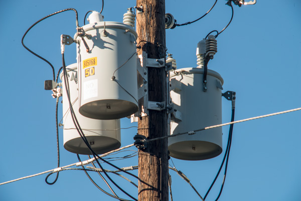 Nikon Zoom-NIKKOR 35~135mm 1:3.5~4.5 Ai-S Lens (35-135mm f/3.5-4.5 ...